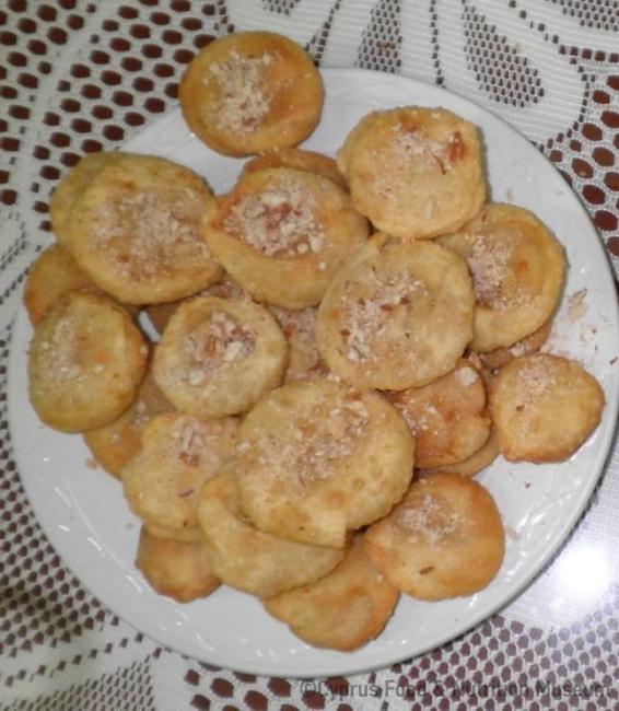 Pishíes from Vouni village - Limassol | Cyprus Food Museum