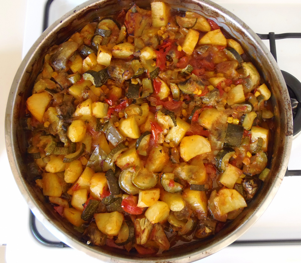 Vegetarian ttavas | Cyprus Food Museum